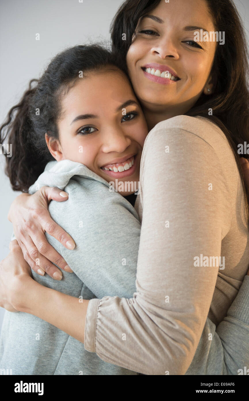 Teen girls hugging hi-res stock photography and images - Alamy