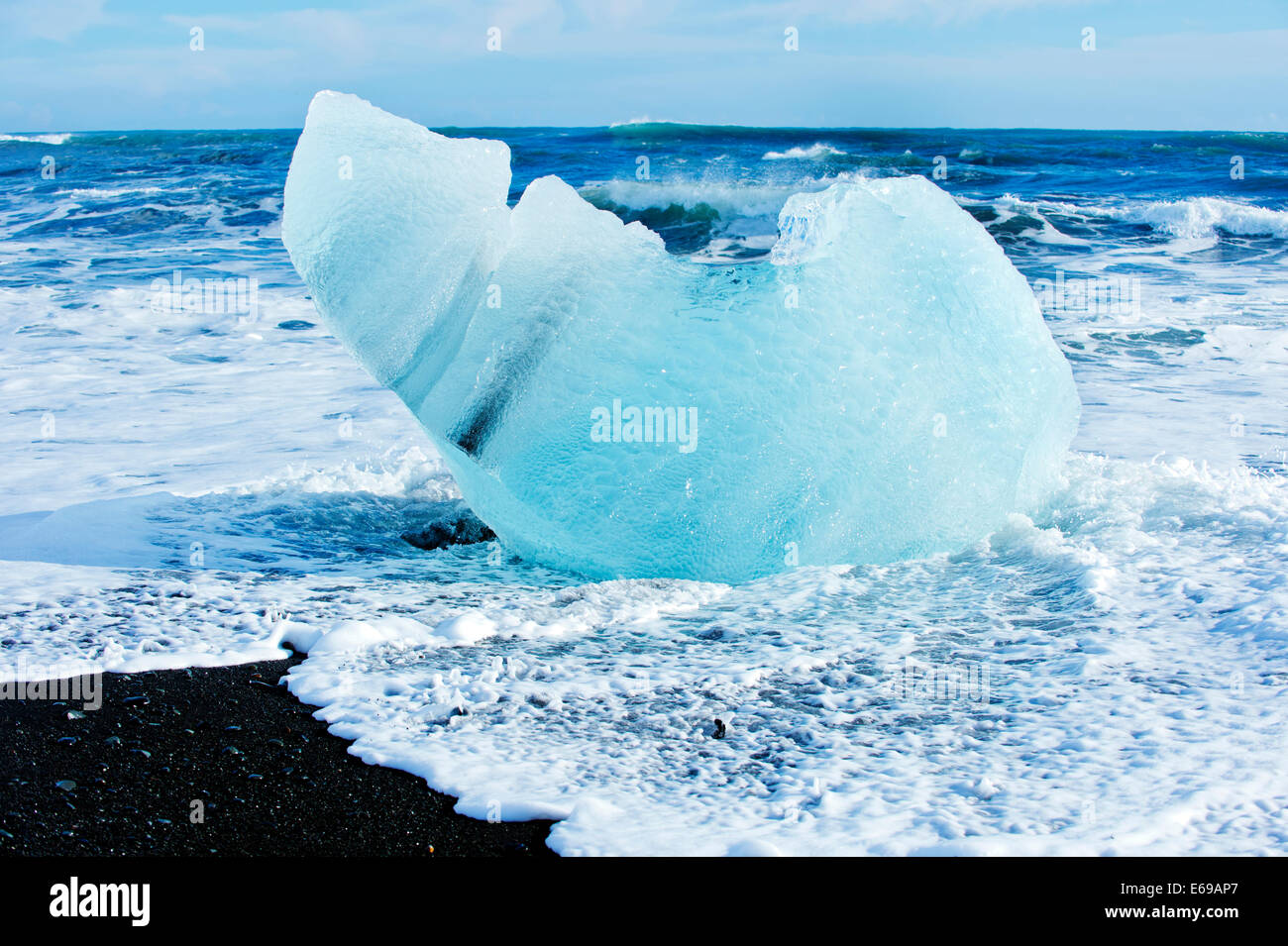 Glacier melting on arctic beach Stock Photo - Alamy