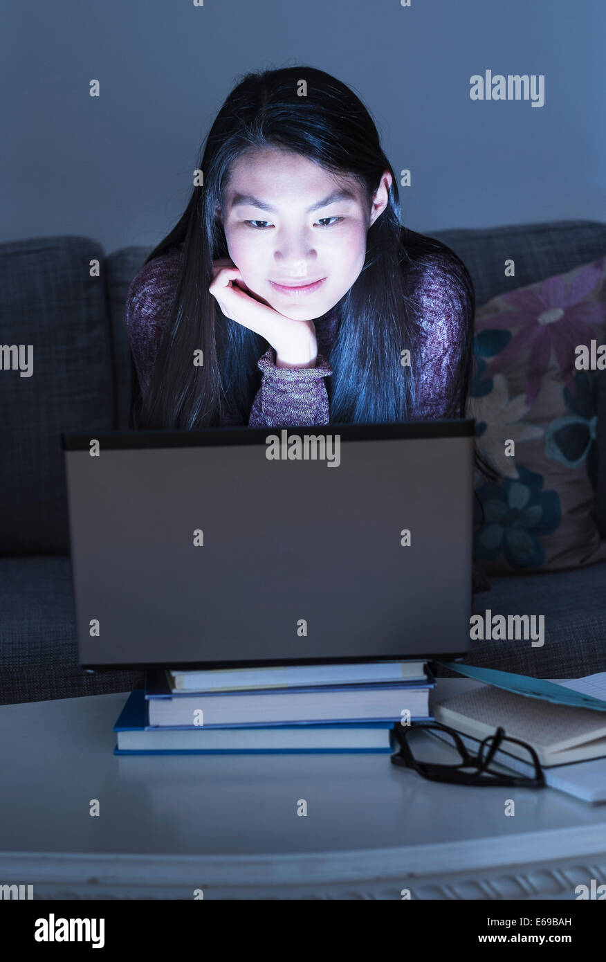 Laptop 16 years vertical hi-res stock photography and images - Alamy