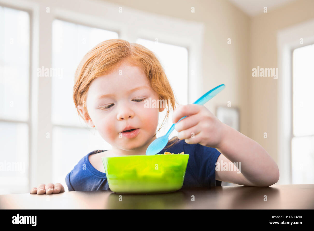 Children table hi-res stock photography and images - Alamy