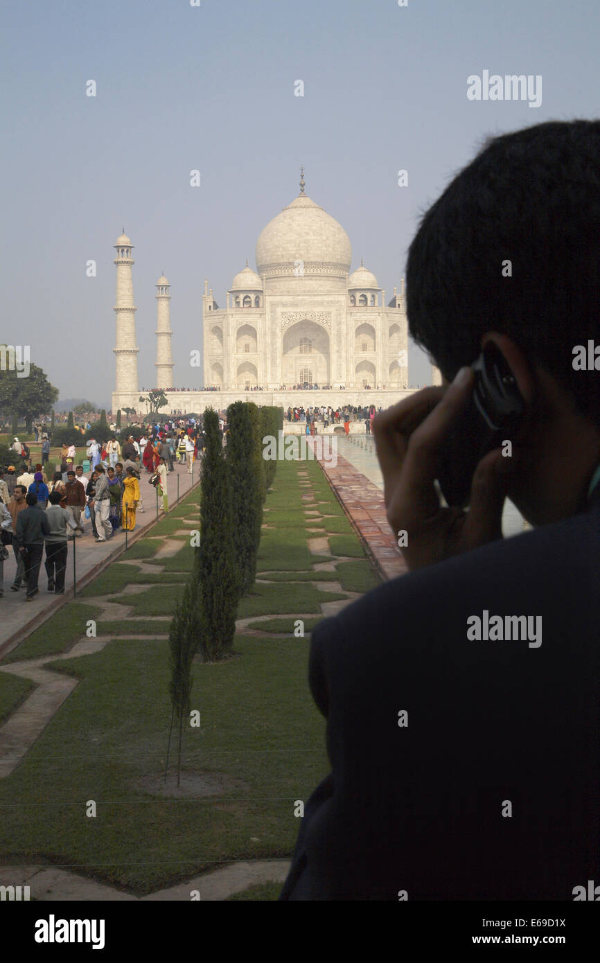 Indian businessman on cell phone by Taj Mahal, Agra, India Stock Photo ...
