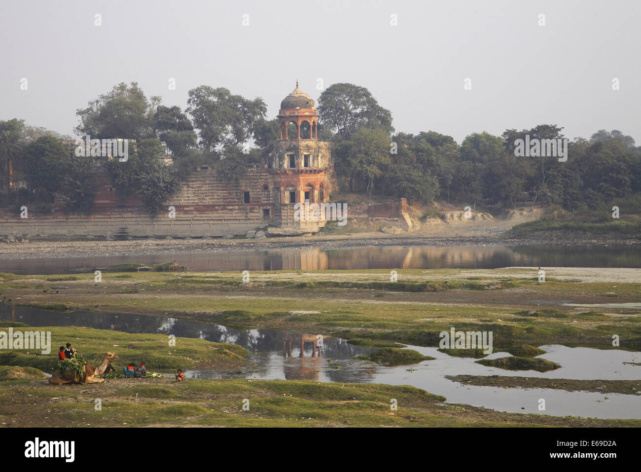 Rural landscape in asia hi-res stock photography and images - Alamy