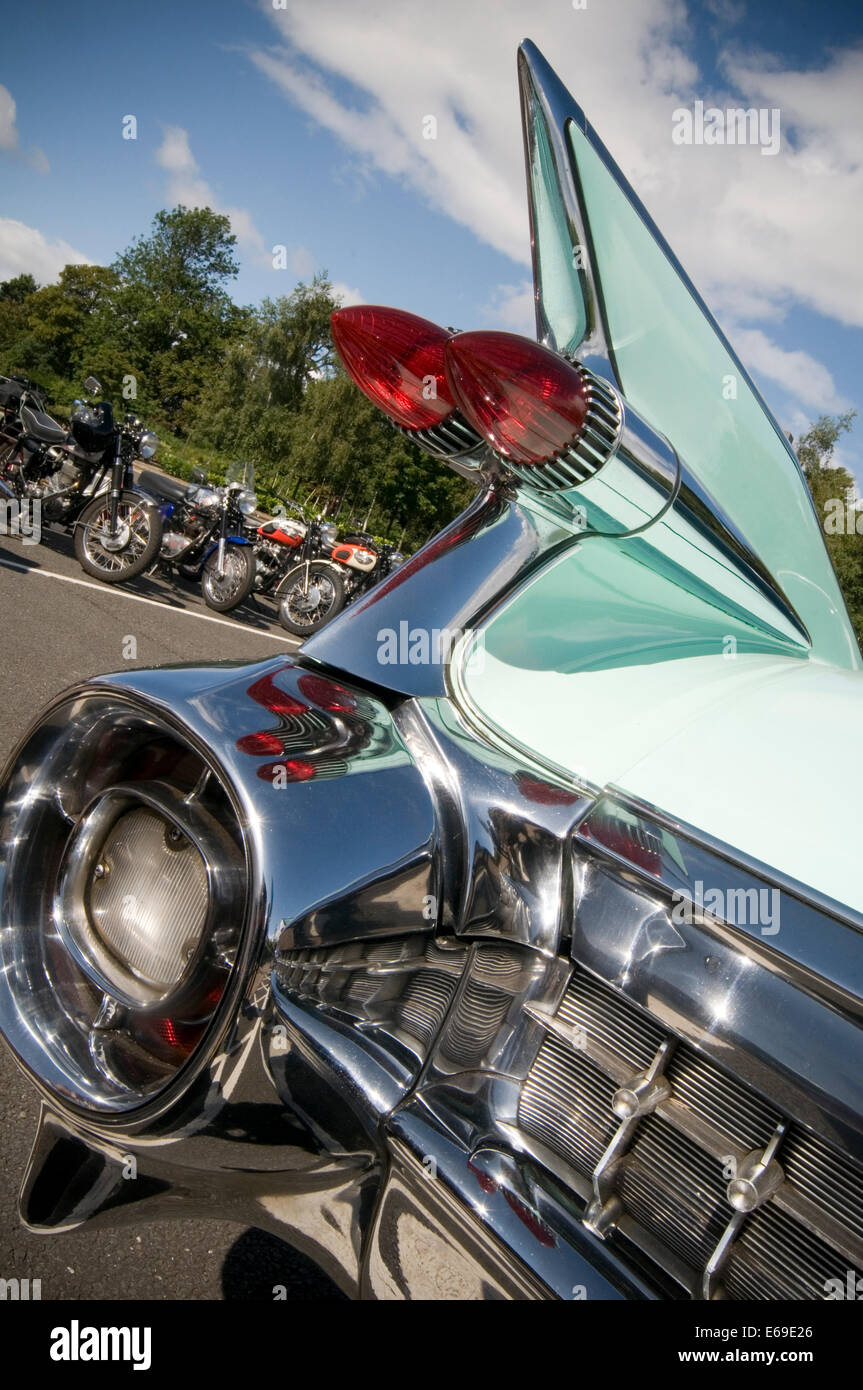 1959 Cadillac tail fin fins caddy 59 huge chrome chromed 50's american ...