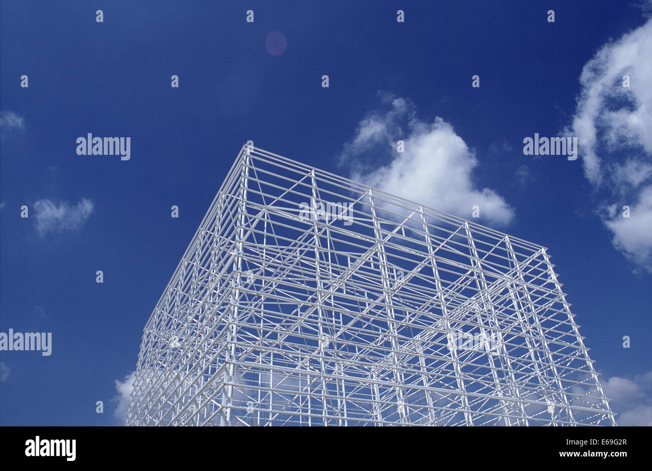 Cuboid Architecture High Resolution Stock Photography and Images - Alamy