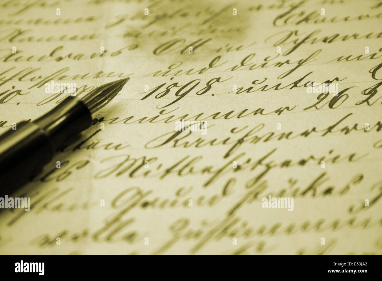 Sutterlin Writing High Resolution Stock Photography and Images - Alamy