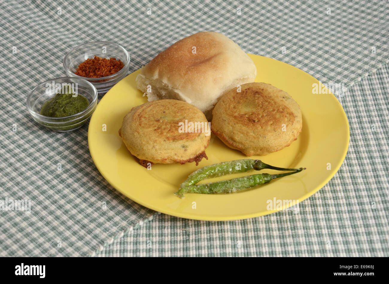 Vada Pav or wada pav a typical Maharashtrian snack. Pune, Maharashtra ...