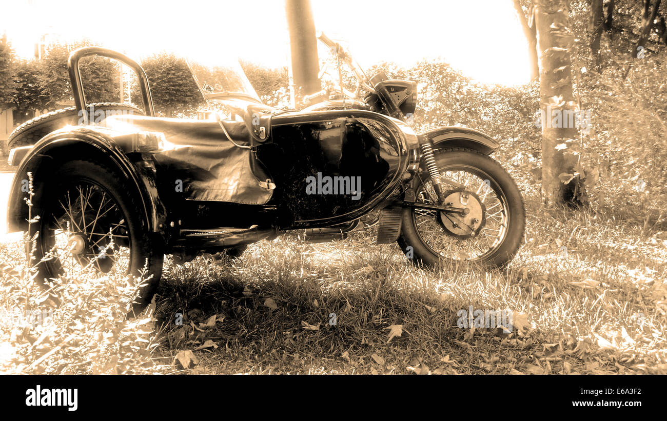 Old Motorcycles With Sidecars High Resolution Stock Photography and ...