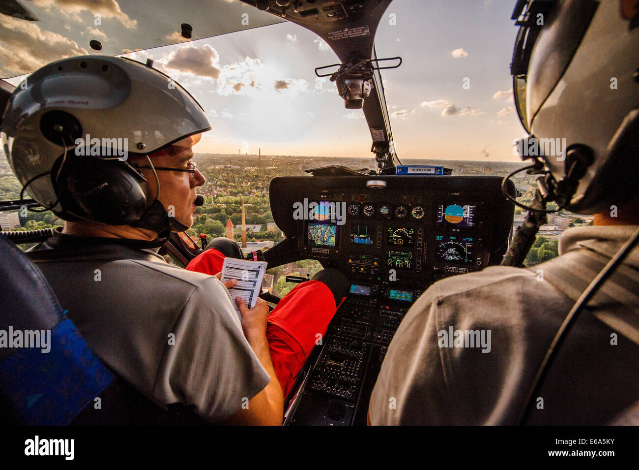 Landing of the DRF rescue helicopter "Christoph Berlin" Eurocopter ...