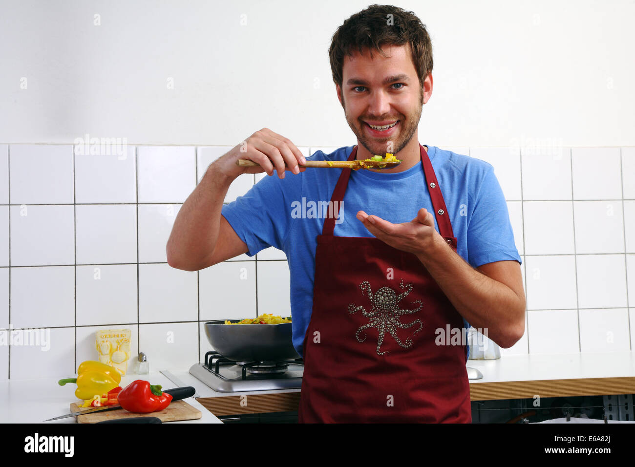 Cook husbands hi-res stock photography and images - Alamy