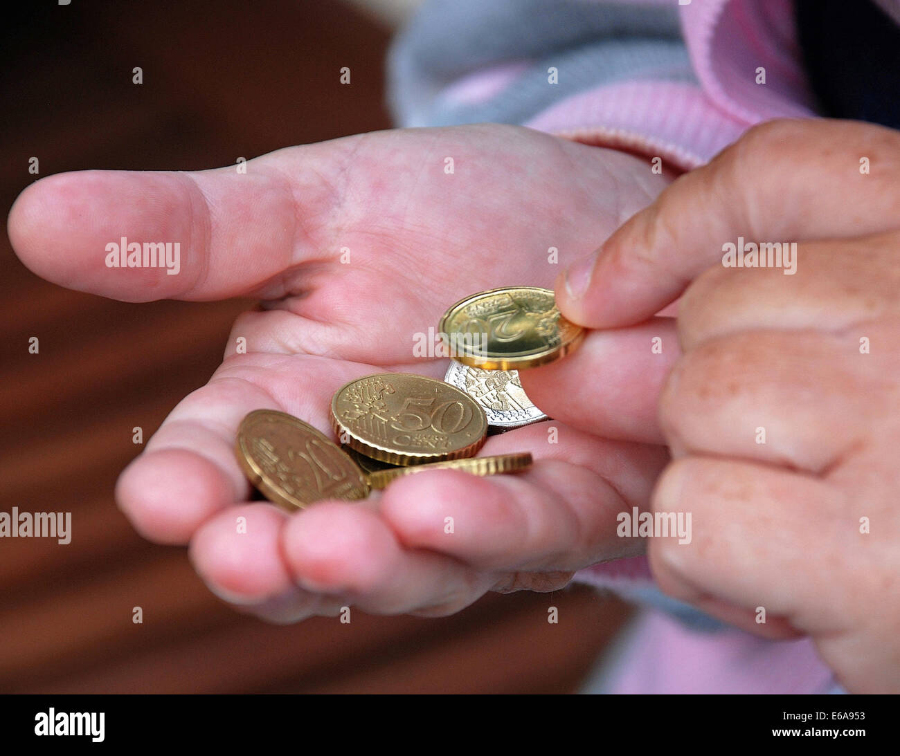Kleingeld Stock Photos & Kleingeld Stock Images - Alamy