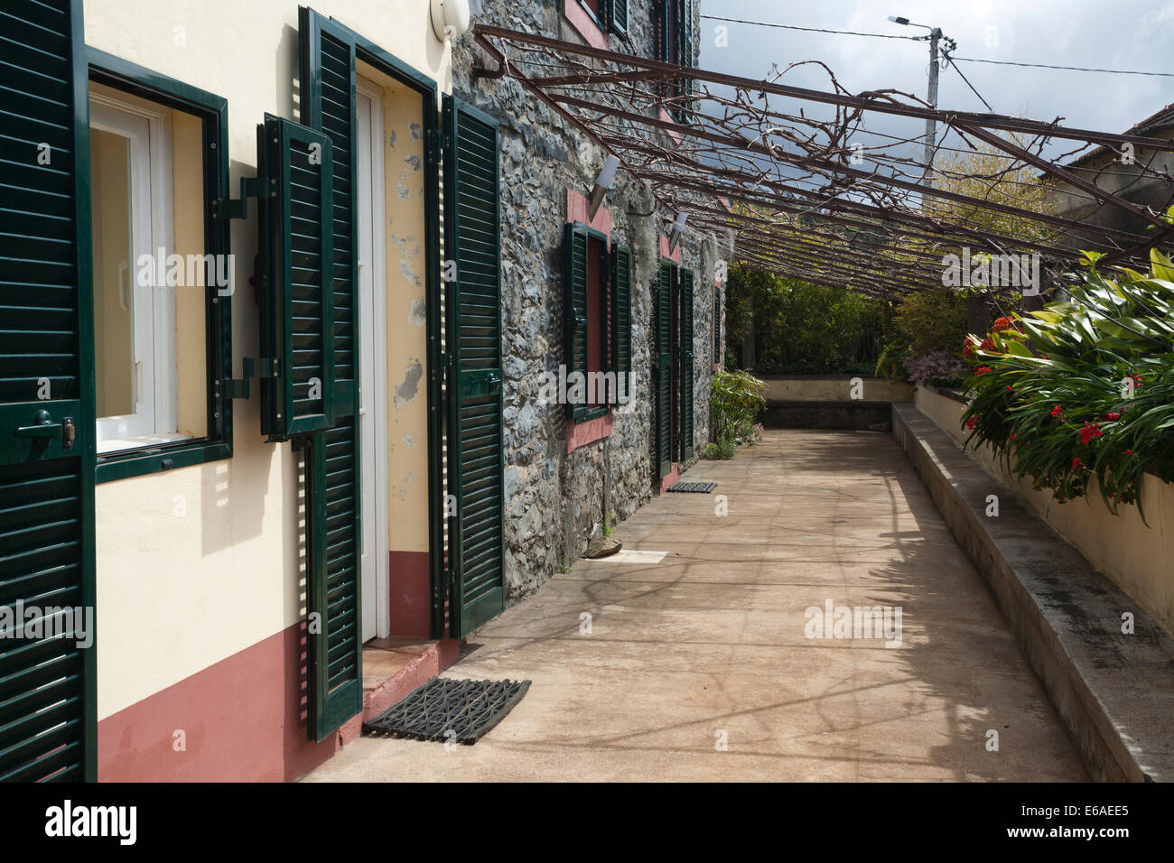 Sunken Windows High Resolution Stock Photography and Images - Alamy