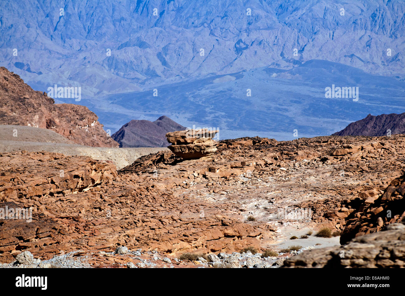 Wind erosion rock mushroom hi-res stock photography and images - Alamy