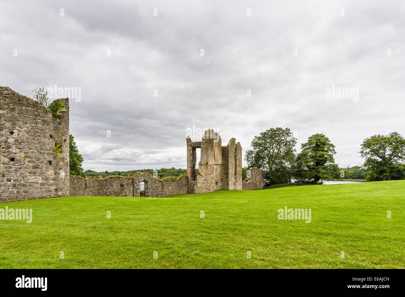 Crom Castle, Fermanagh High Resolution Stock Photography and Images - Alamy