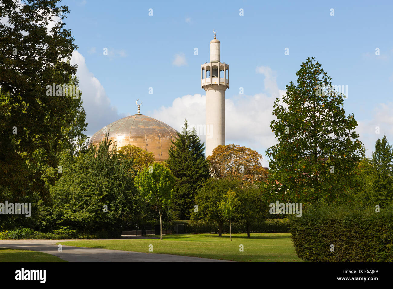 Regent's Park Mosque on a sunny day Stock Photo - Alamy