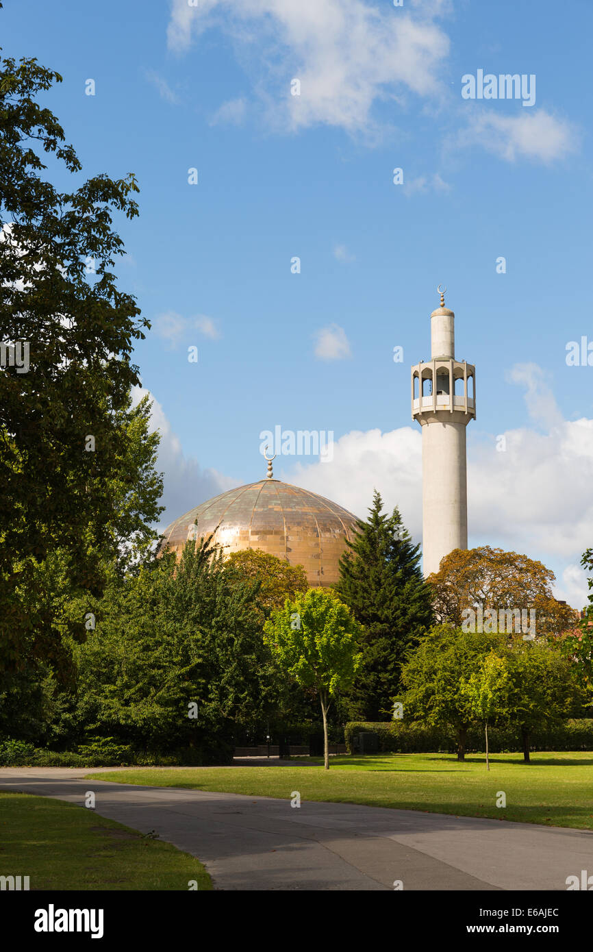 Regent's Park Mosque on a sunny day Stock Photo - Alamy