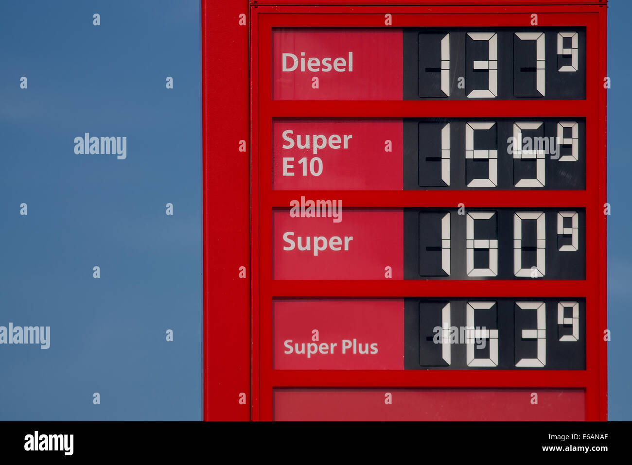 Gas Station Price Board Stock Photos & Gas Station Price Board Stock ...