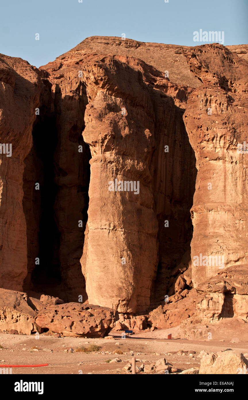 Timna Valley Mines ,Israel ,Sandstone eroded by wind, Solomon's Pillars ...