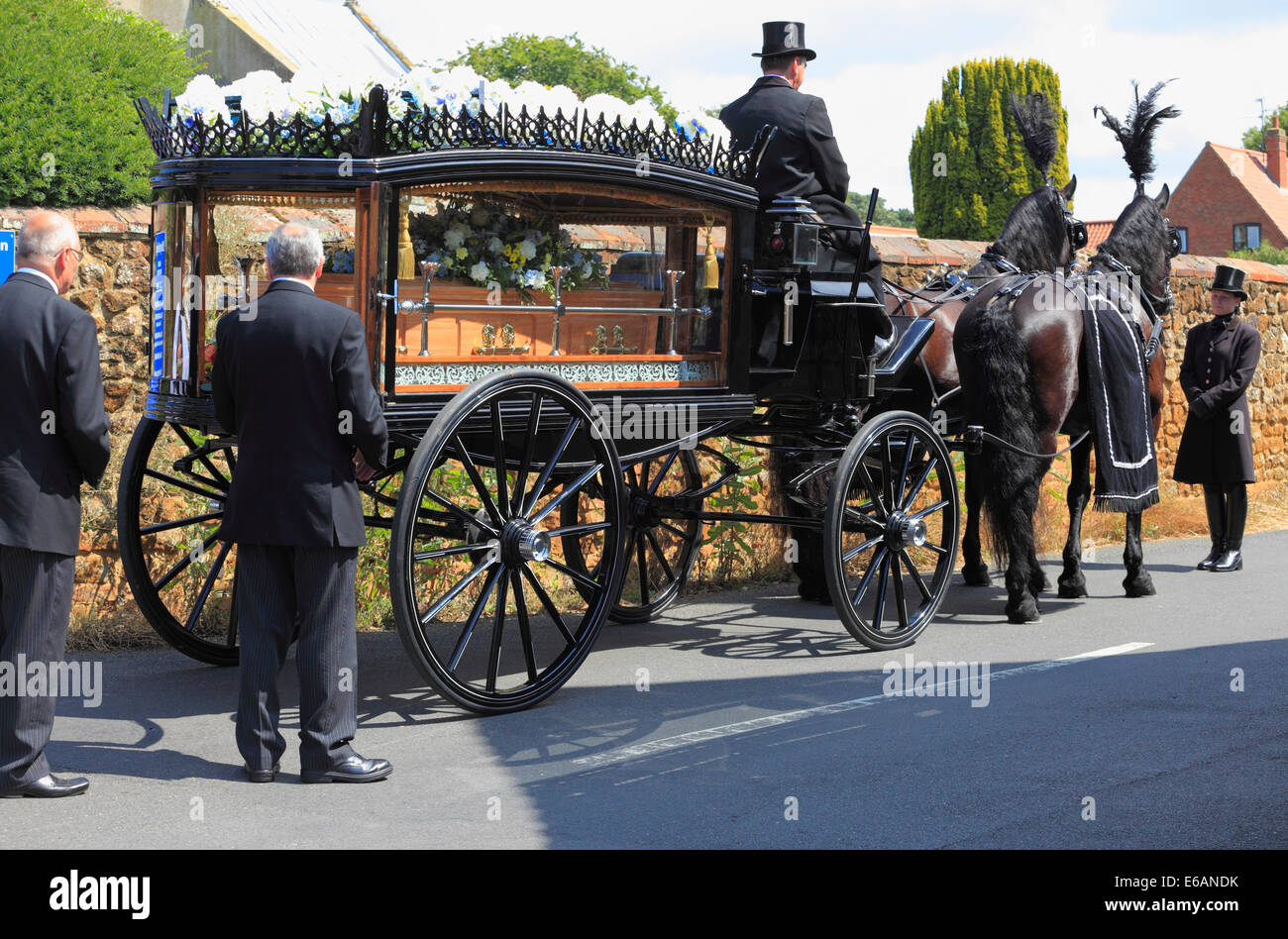 Horse drawn hearse at a funeral service Stock Photo - Alamy