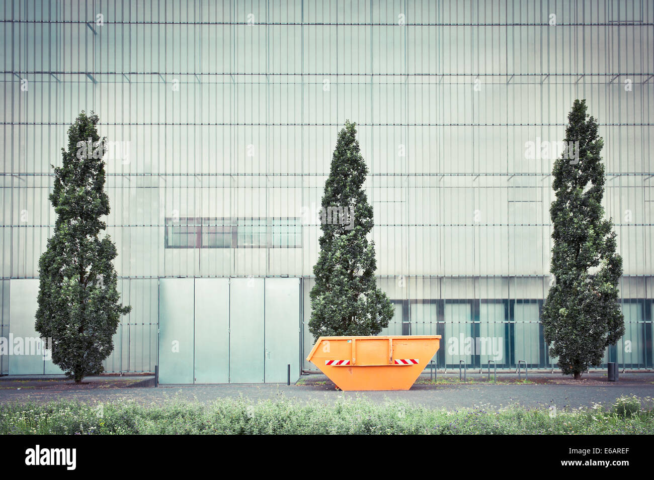 Cargo Bins High Resolution Stock Photography and Images - Alamy