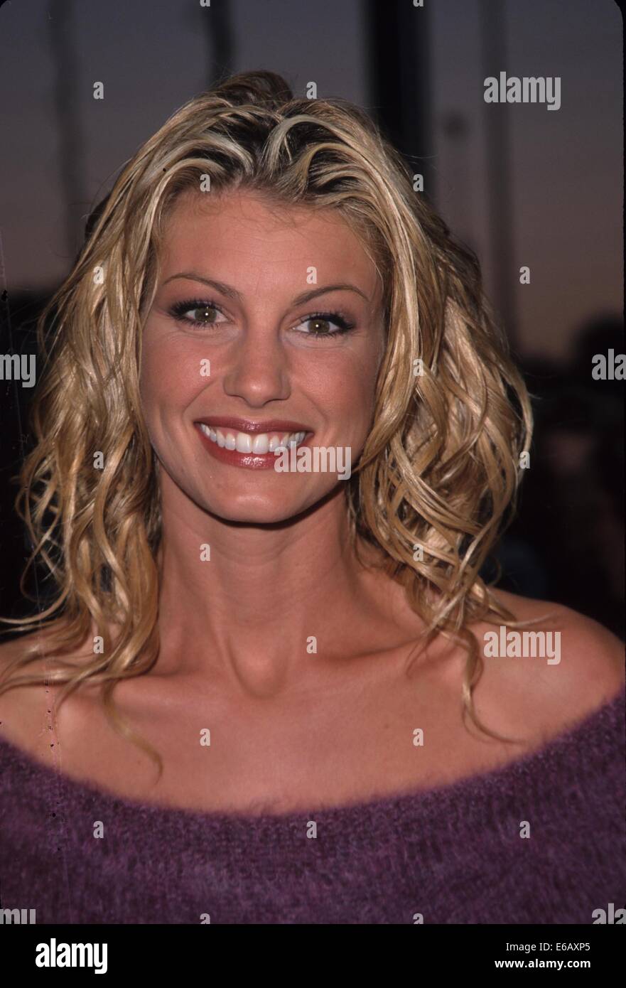 FAITH HILL.The 33rd Country Music Awards Nashville Tennessee 1999 ...