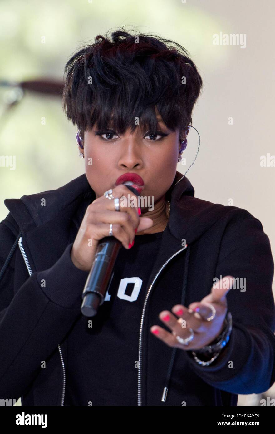 New York, NY, USA. 19th Aug, 2014. Jennifer Hudson on stage for NBC ...