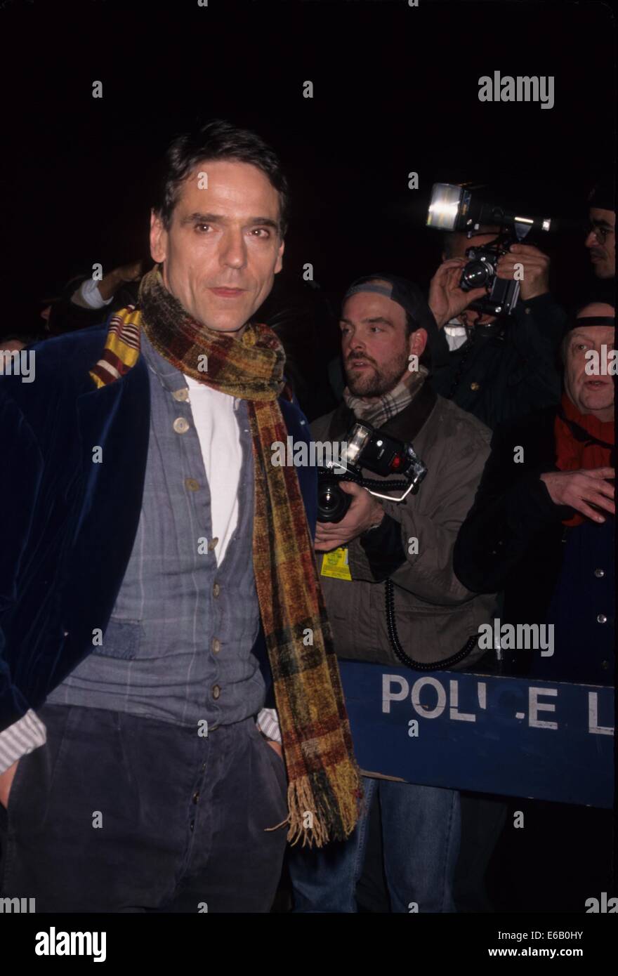 The man in the iron mask 1998 hi-res stock photography and images - Alamy