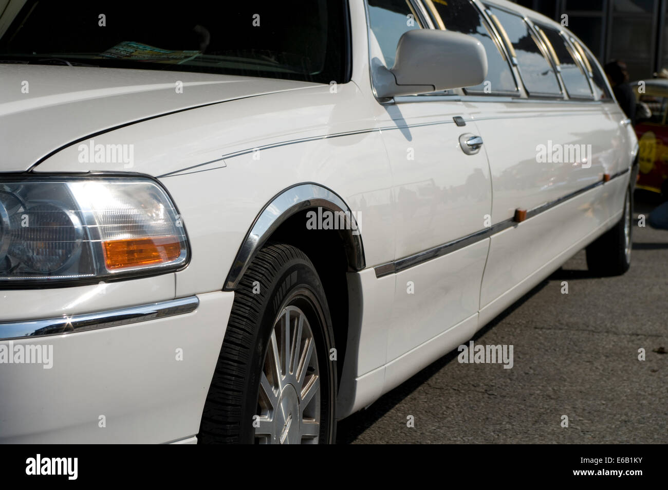 Limo Cars High Resolution Stock Photography and Images - Alamy