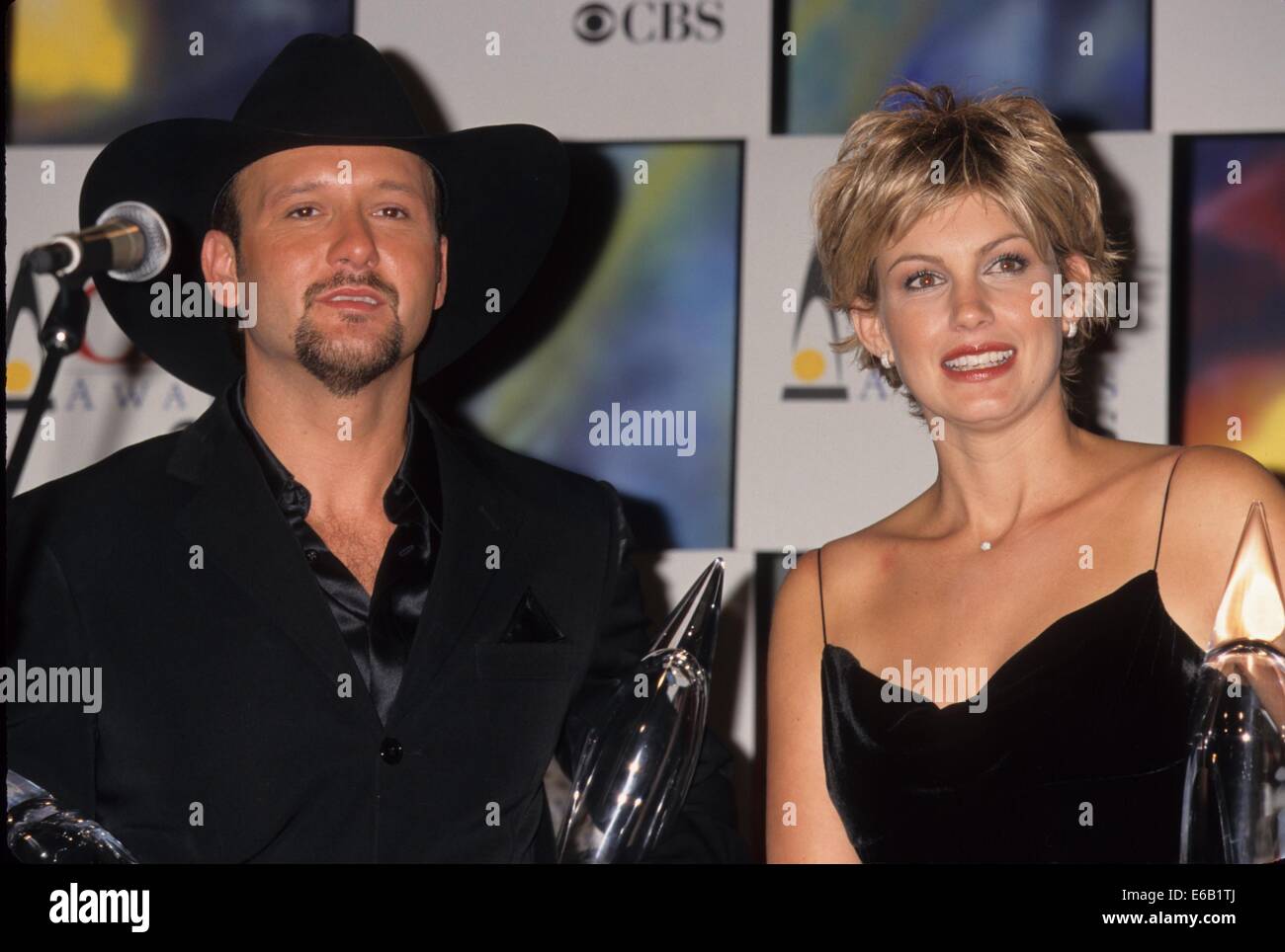FAITH HILL with Tim McGraw.The 32nd CMA Awards Nashville Tennessee 1998 ...