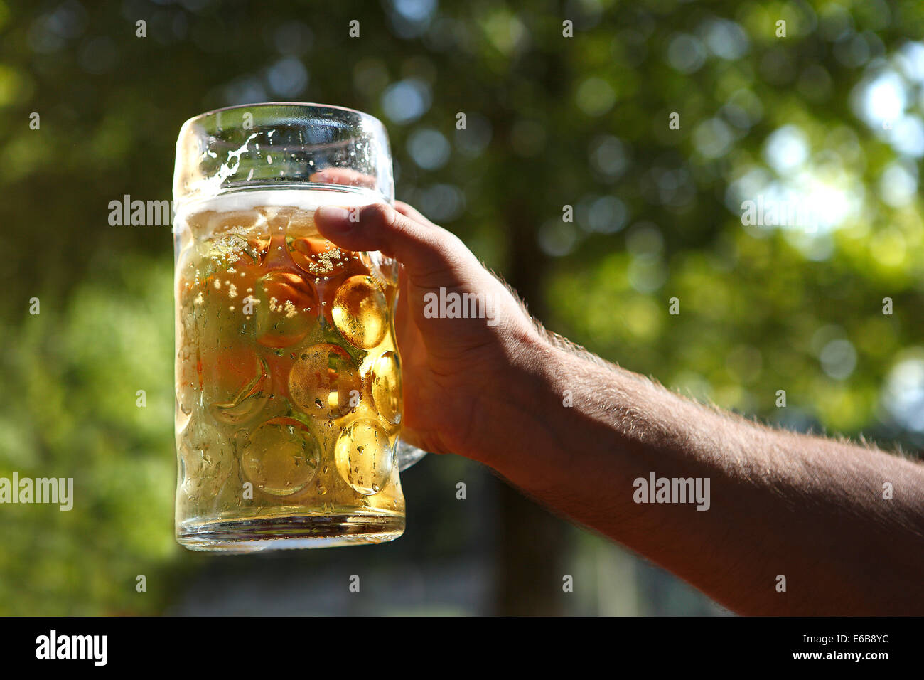 Anstossen hi-res stock photography and images - Alamy