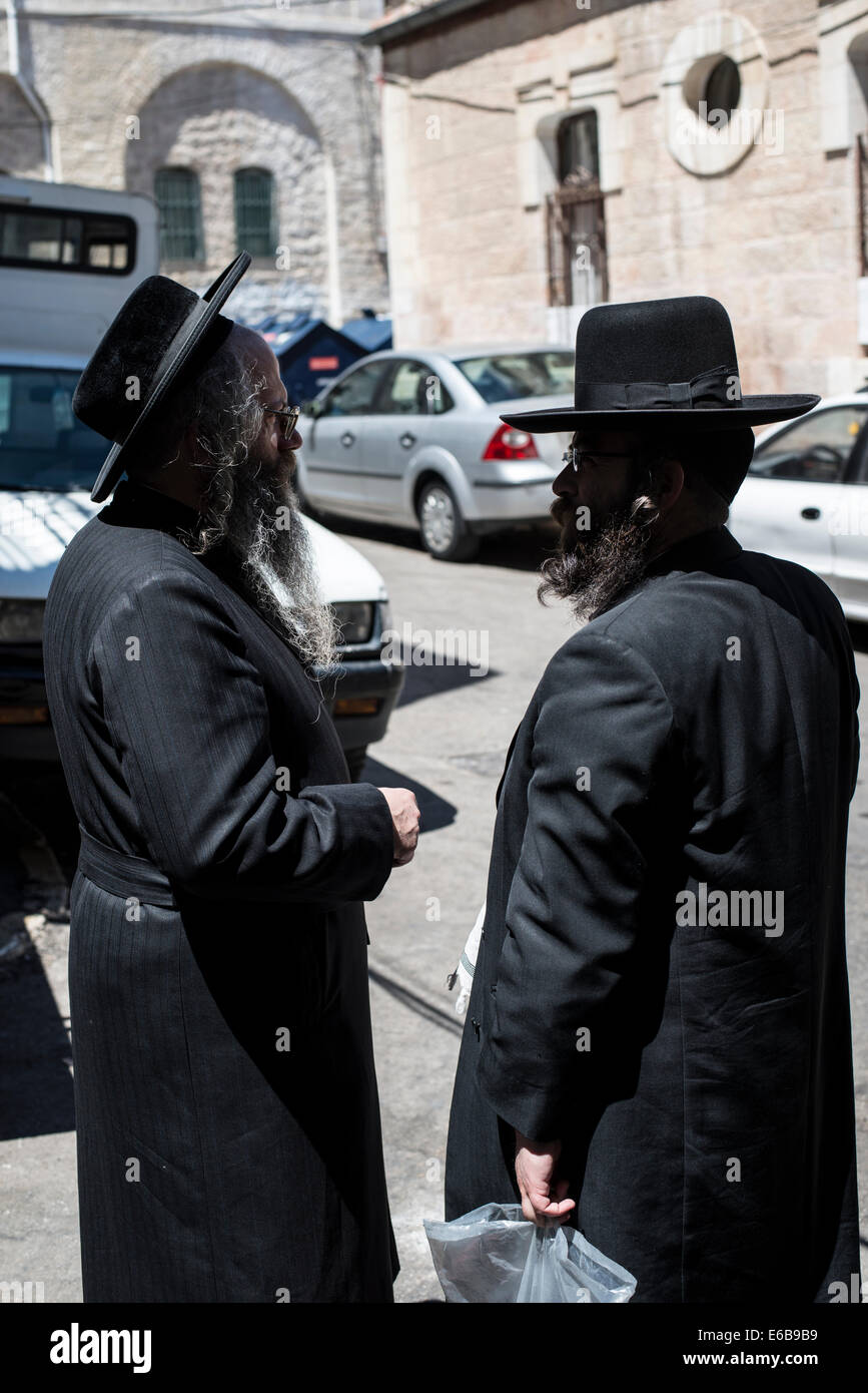 Meah Shearim,Jerusalem, (Hundred Gates ) old Jerusalem neighborhood ...