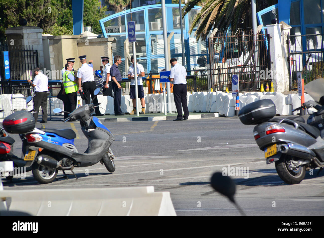 Hm Border Agency High Resolution Stock Photography and Images - Alamy