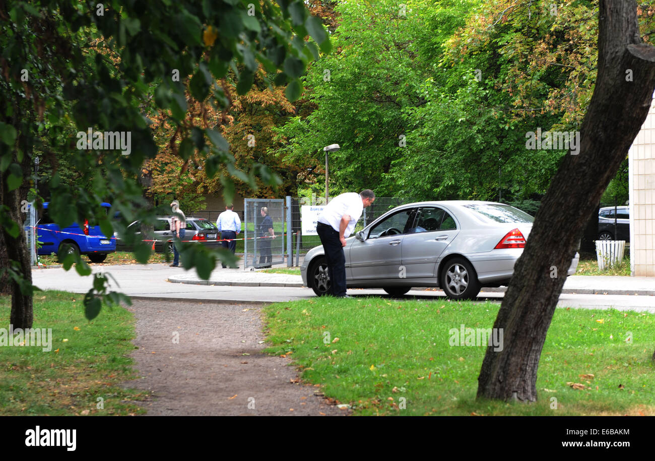 Circulatory collapse hi-res stock photography and images - Alamy