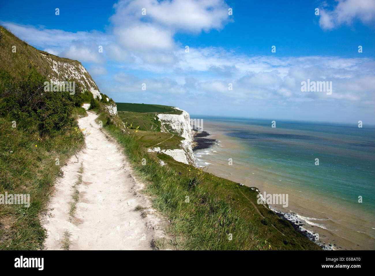 Dover, England - The White Cliffs of Dover side view Stock Photo - Alamy