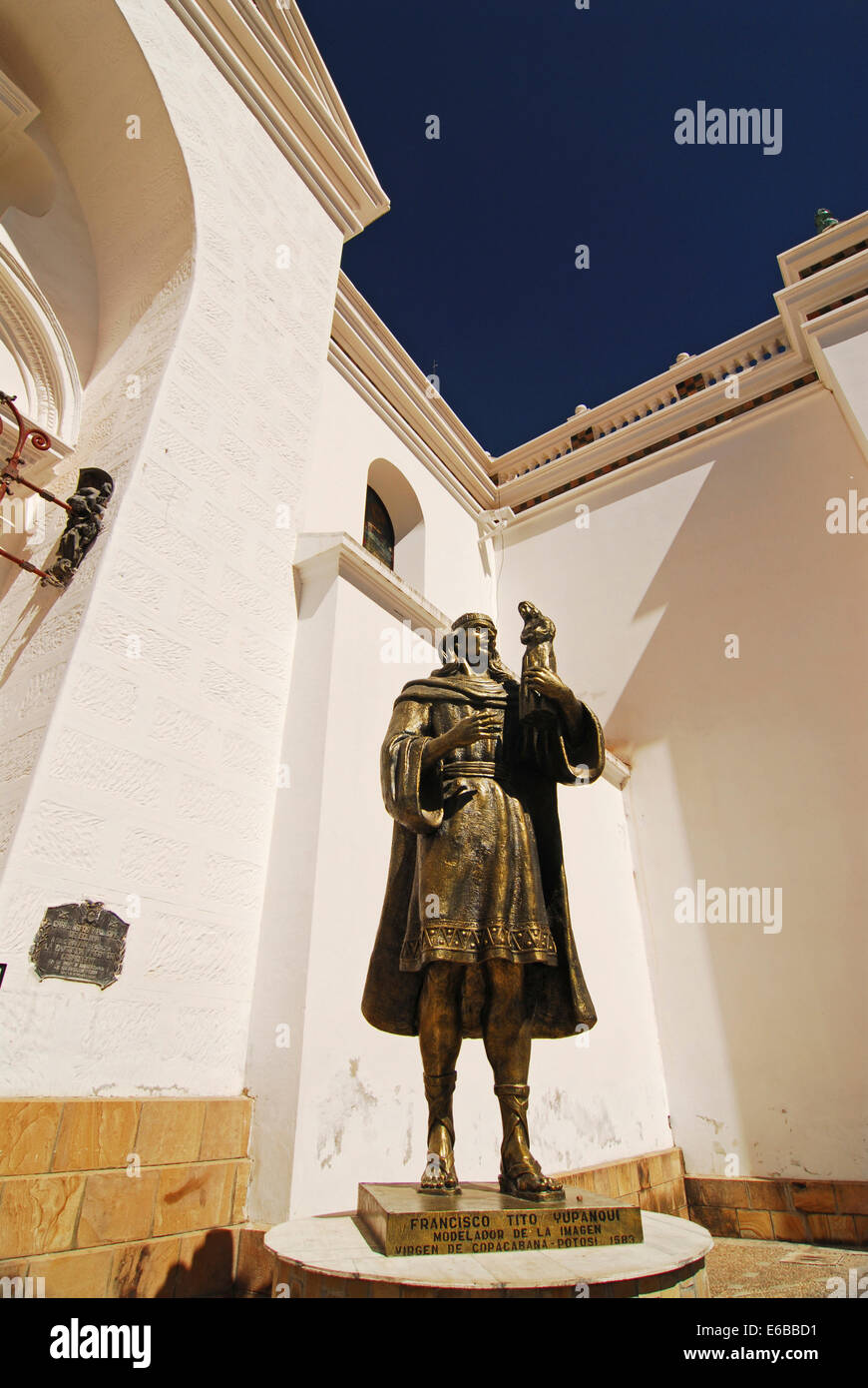 Virgin statue bolivia hi-res stock photography and images - Alamy