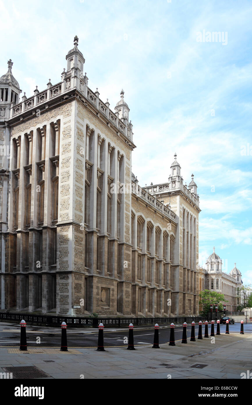 Rolls building hi-res stock photography and images - Alamy