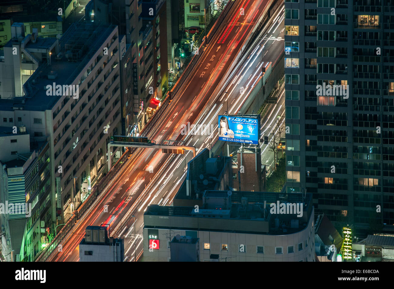 Cars long exposure hi-res stock photography and images - Alamy