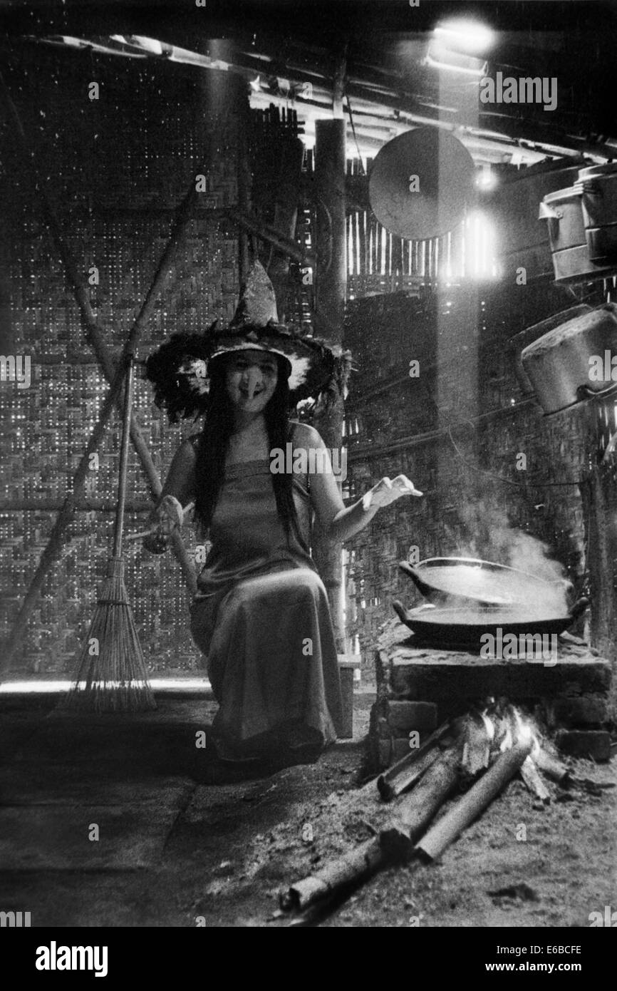 Indonesia traditional dress Black and White Stock Photos & Images - Alamy