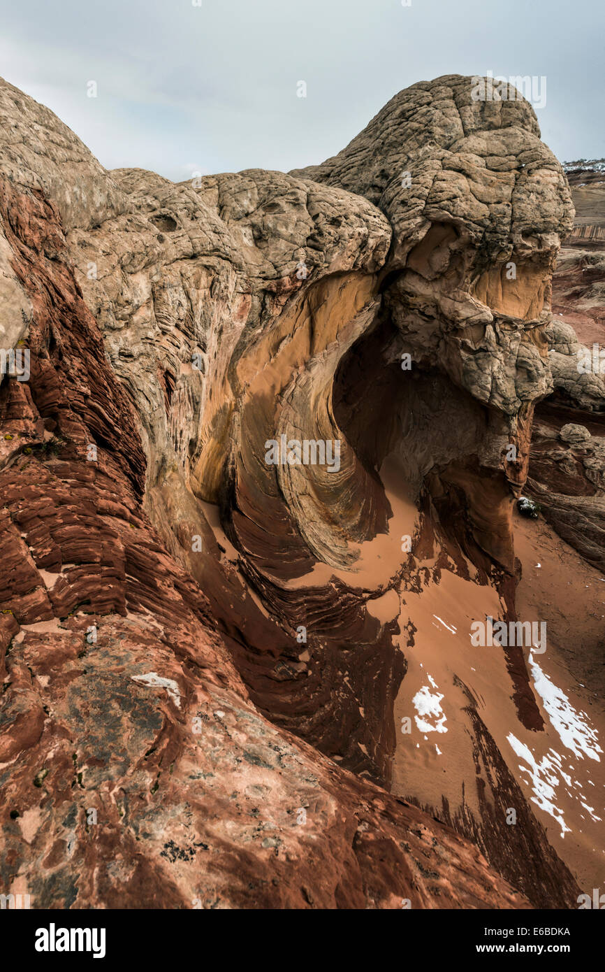 Snow cap rock formations hi-res stock photography and images - Alamy