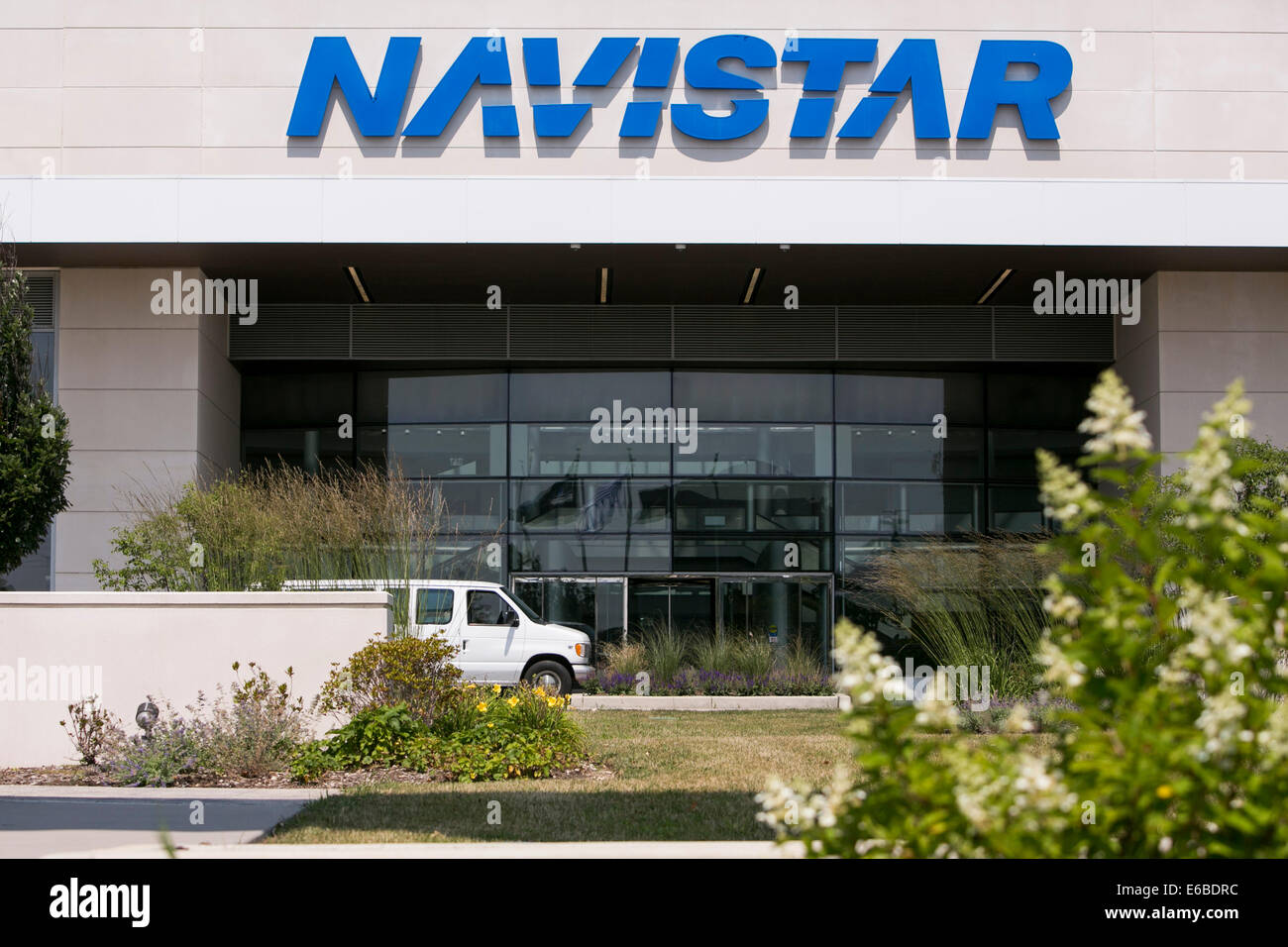 The headquarters of Navistar in Lisle, Illinois Stock Photo - Alamy