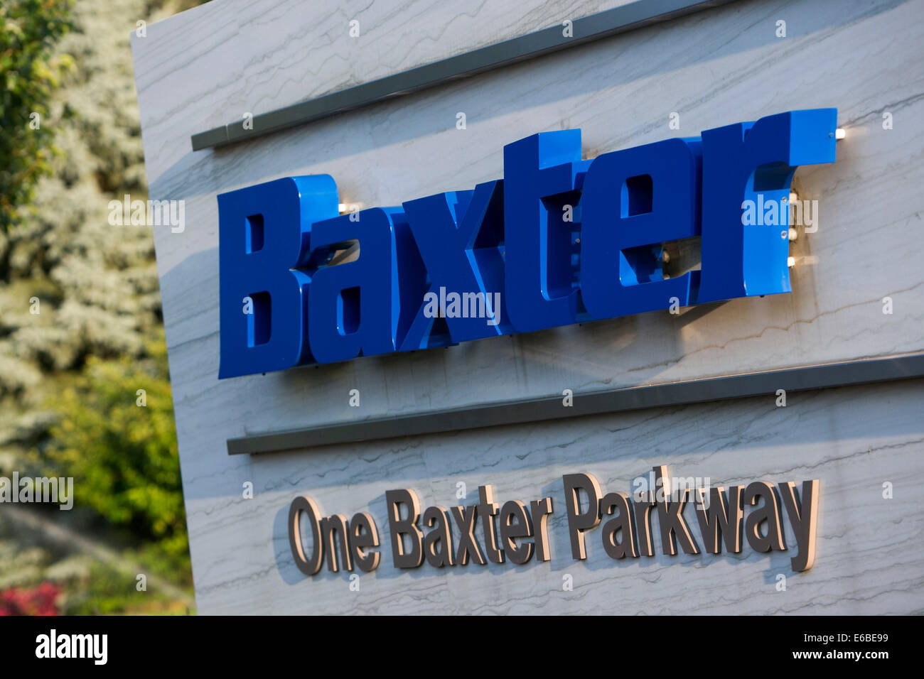 The headquarters of Baxter International Inc., in Deerfield, Illinois ...