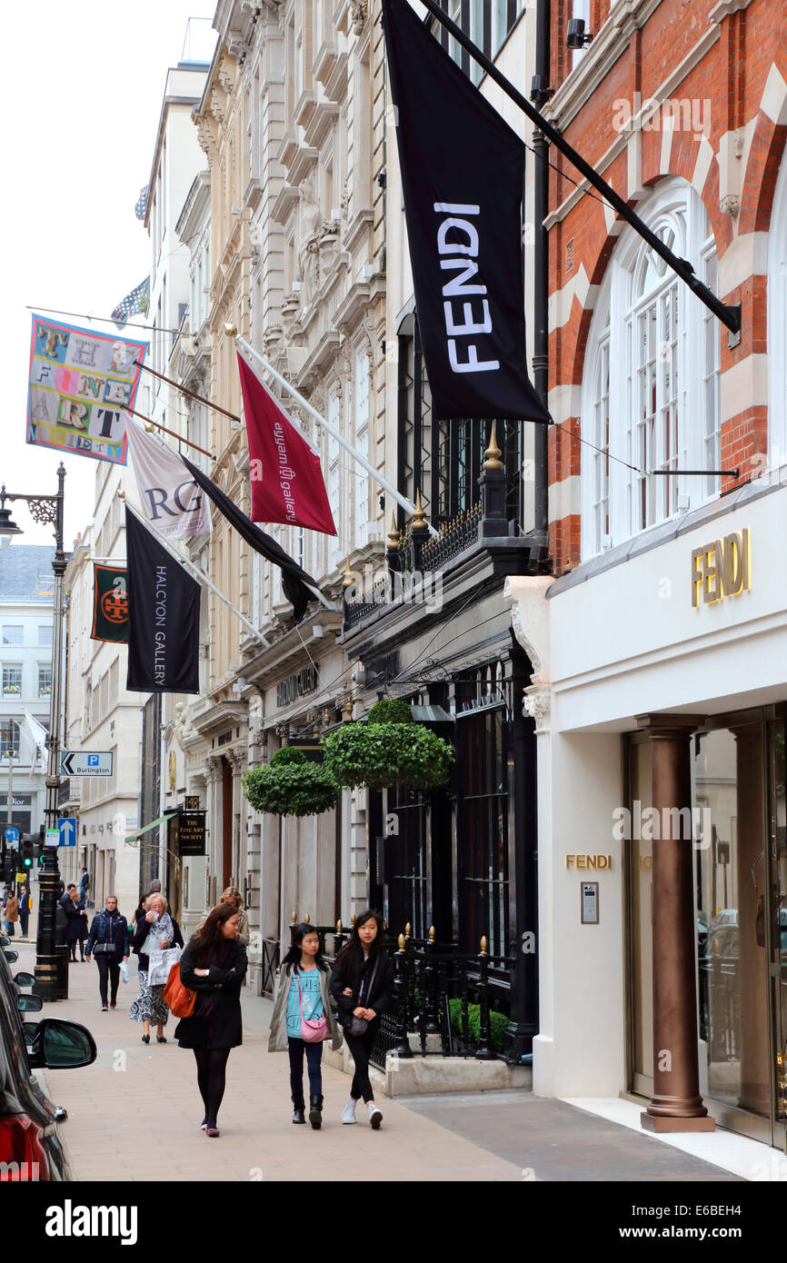 New bond street luxury flag hi-res stock photography and images - Alamy