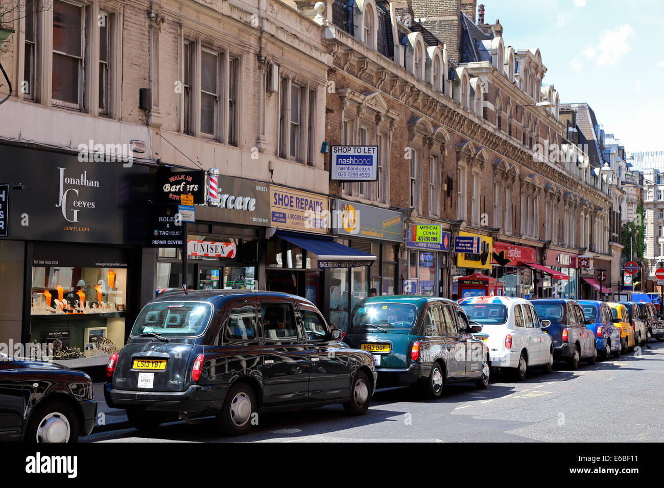 Shopping great britain hi-res stock photography and images - Alamy