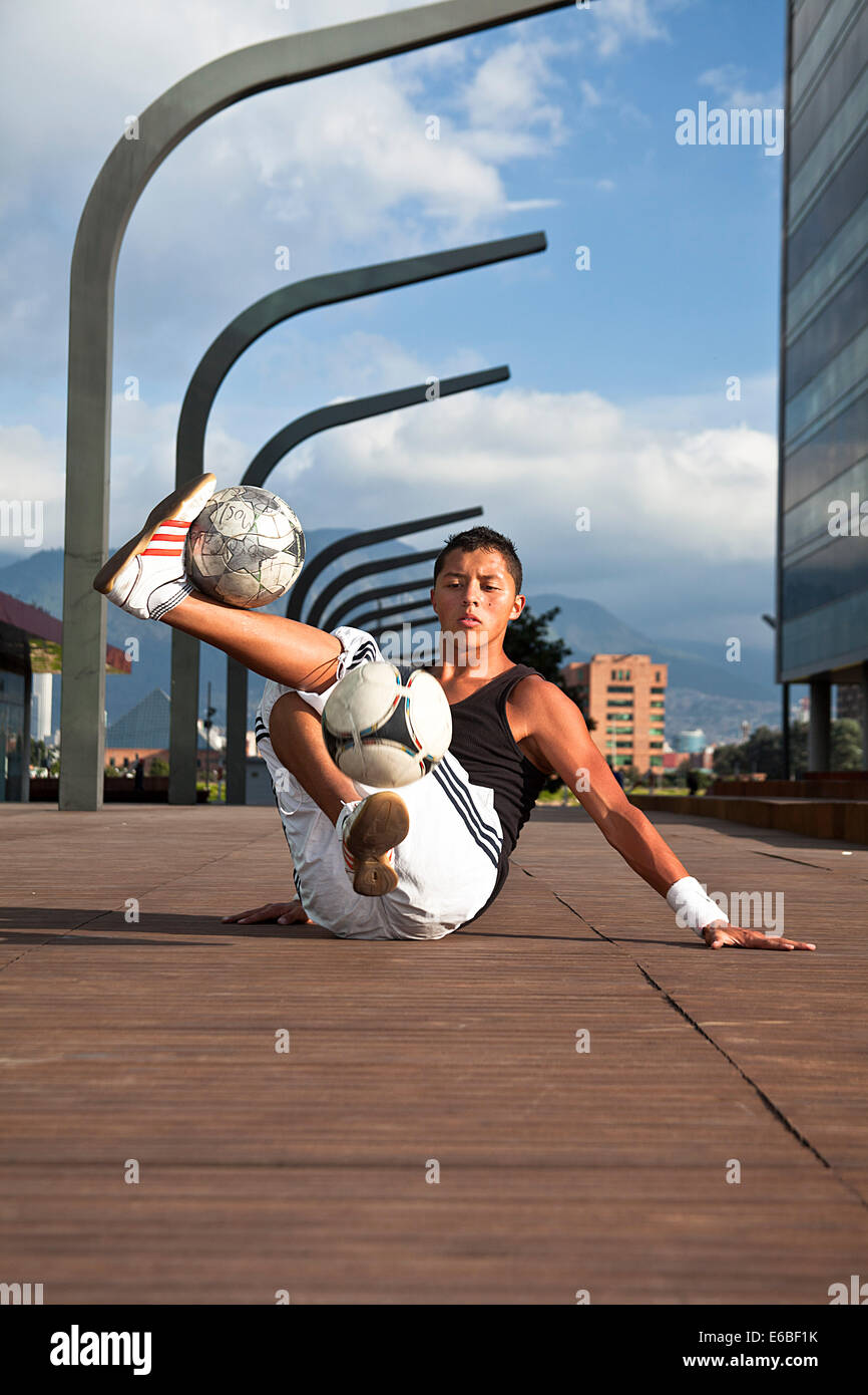The urban sport in the city of Bogota is a growing phenomenon, numerous ...