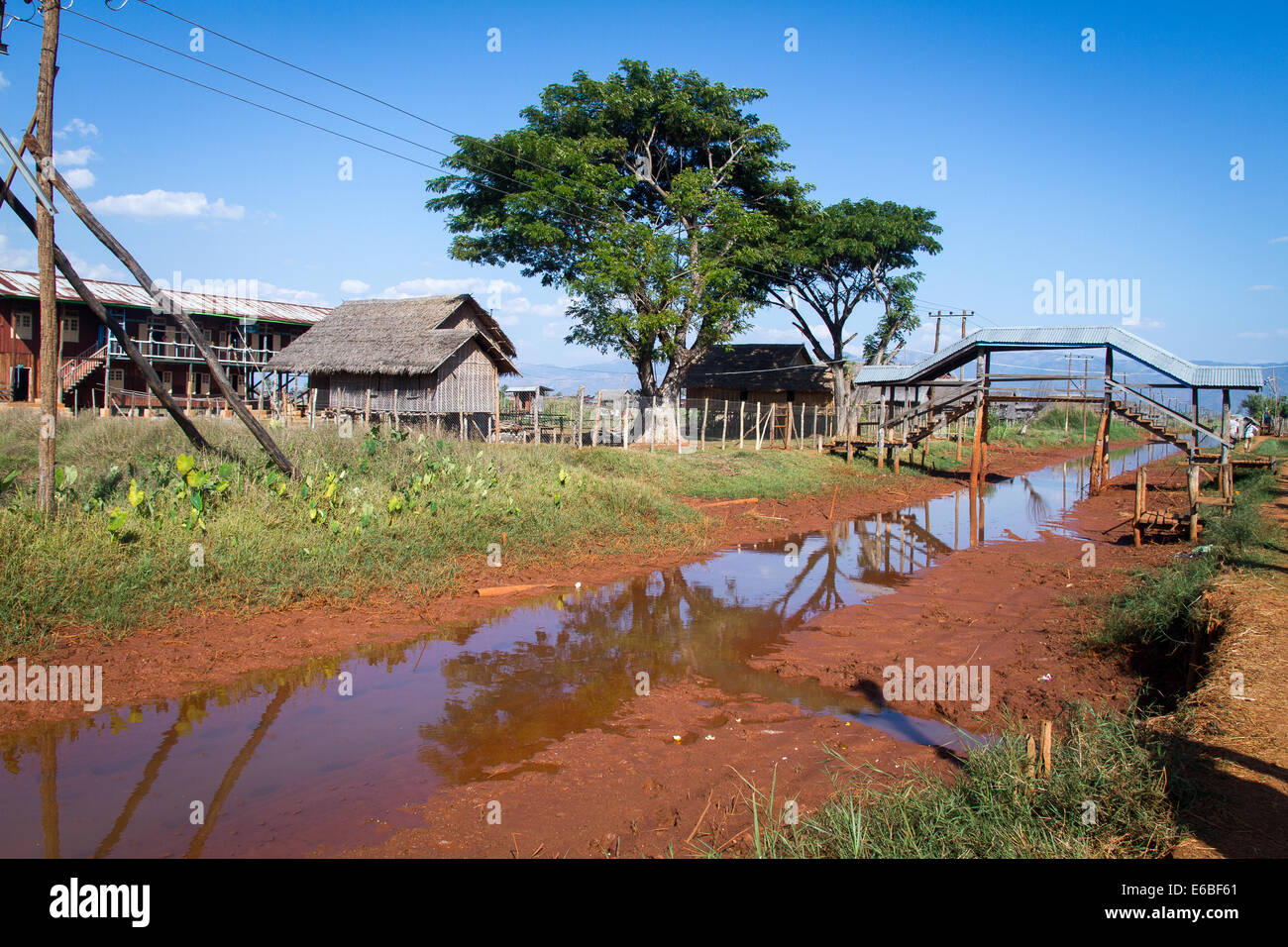 Southeast asian waterway hi-res stock photography and images - Alamy