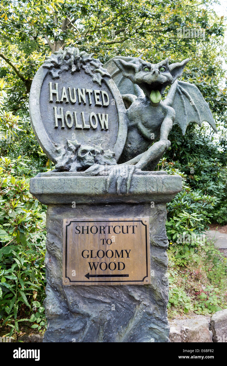 Haunted Hollow sign at Alton Towers theme park Stock Photo - Alamy