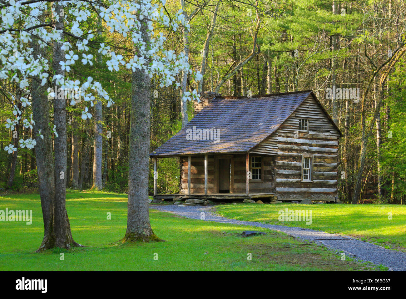 Carter Shields Cabin, Cades Cove, Great Smoky Mountains National Park ...