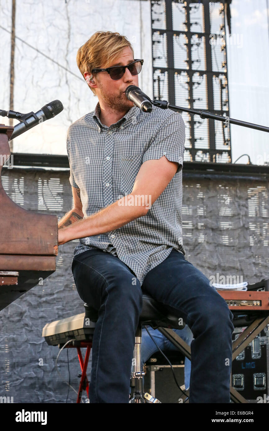 Raleigh, North Carolina, USA. 5th Aug, 2014. Music Artist ANDREW ...