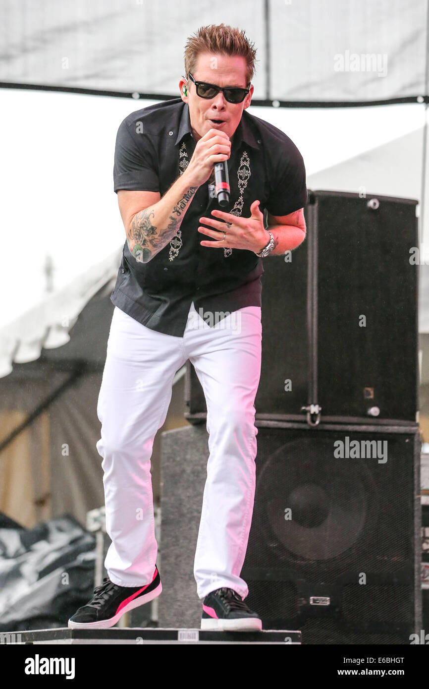 Andy mcgrath hi-res stock photography and images - Alamy