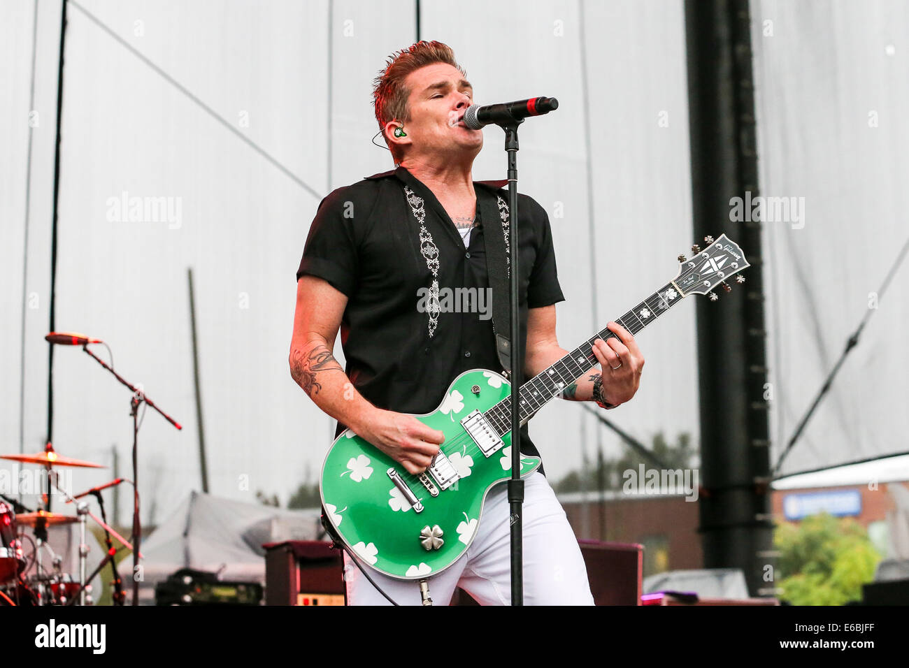Raleigh, North Carolina, USA. 1st Aug, 2014. Music Artist SUGAR RAY ...
