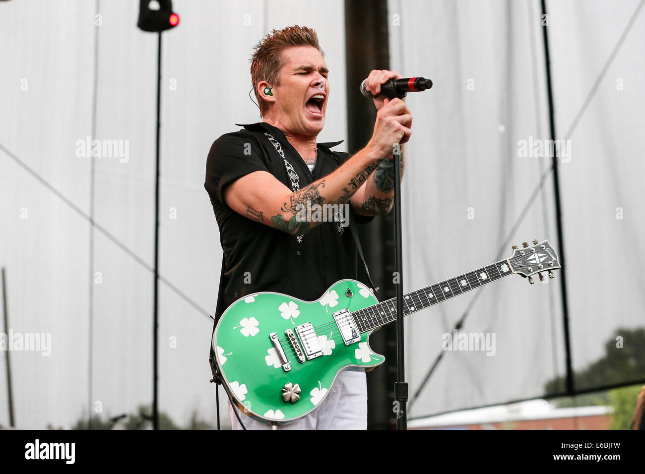 Andy mcgrath hi-res stock photography and images - Alamy